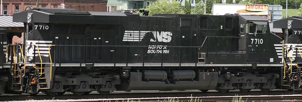 NS 7710